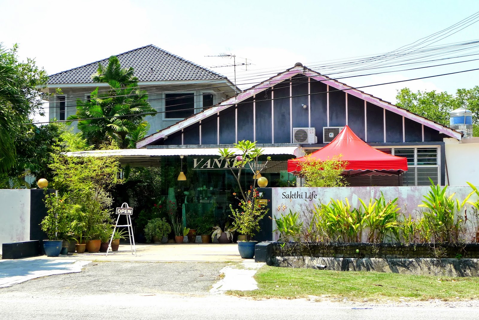 Top 10 Hipster Cafes in Ipoh | 15DeltaRians